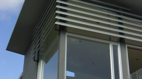 Sun louvers providing patio shade & patio cover in Houston, Texas